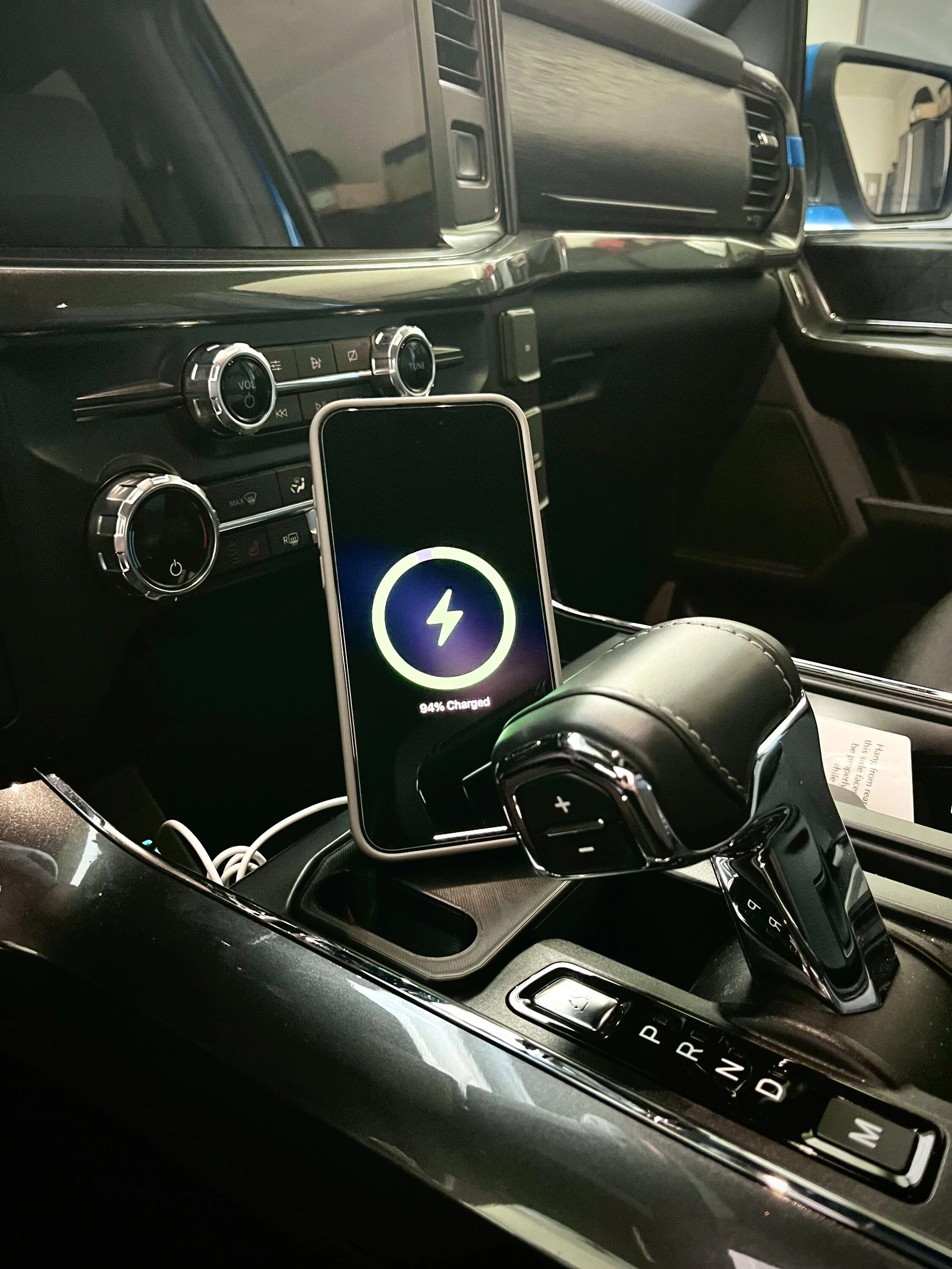 iPhone MagSafe Mount for Work Surface Trucks | F150gen14 -- 2021+ Ford ...