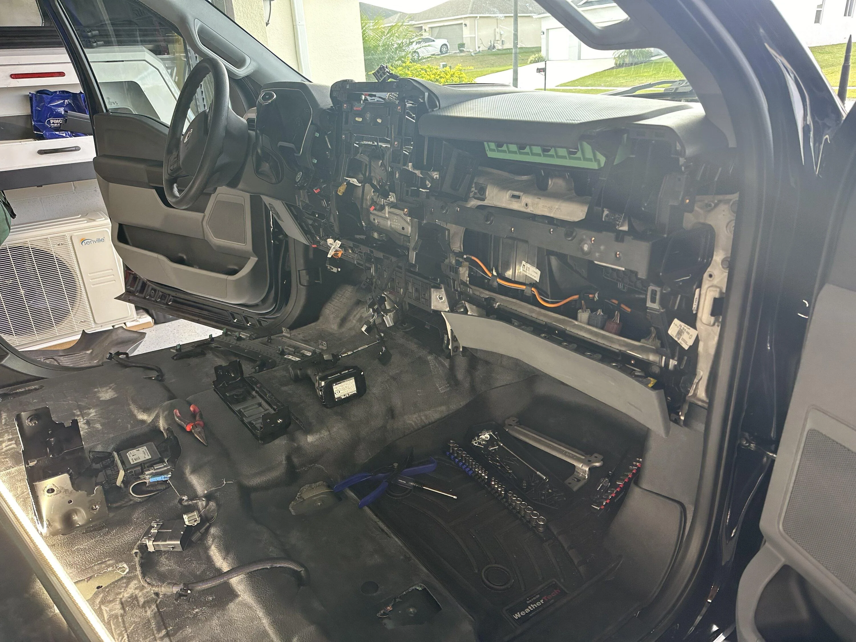 Started converting my 23 RCSB XL work truck interior | F150gen14 ...