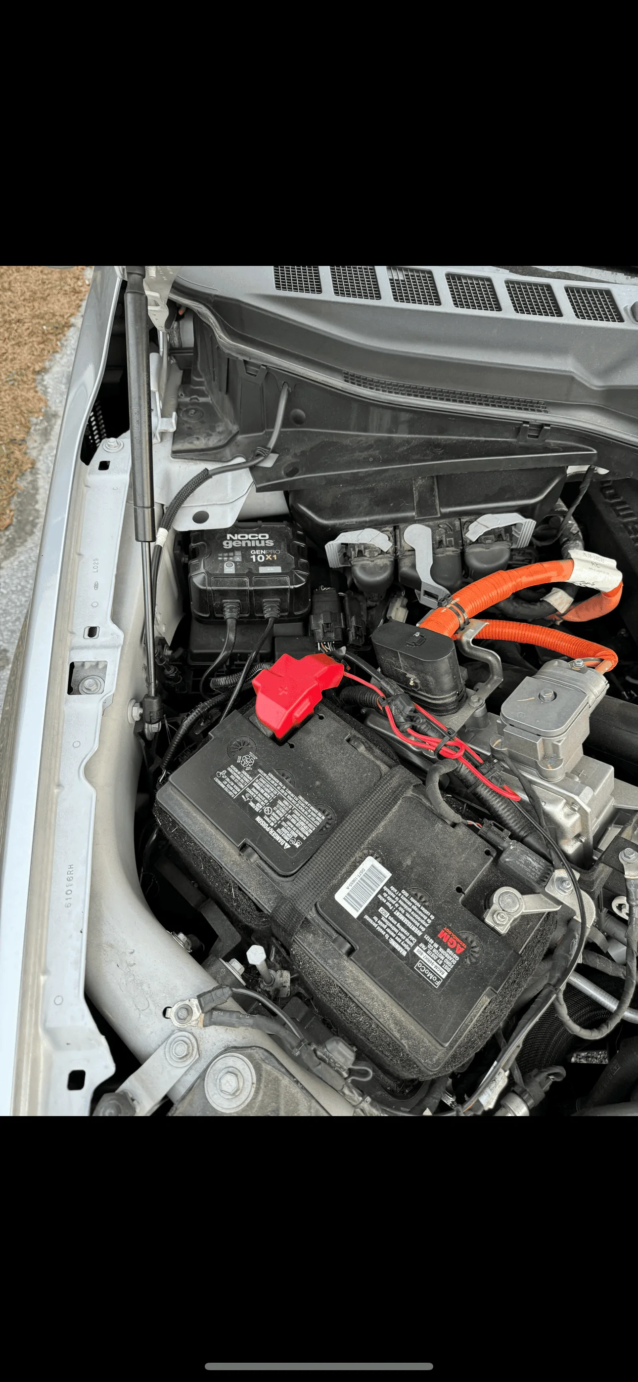 How to install a permanent trickle charger on new F150 Lariat 2023 ...