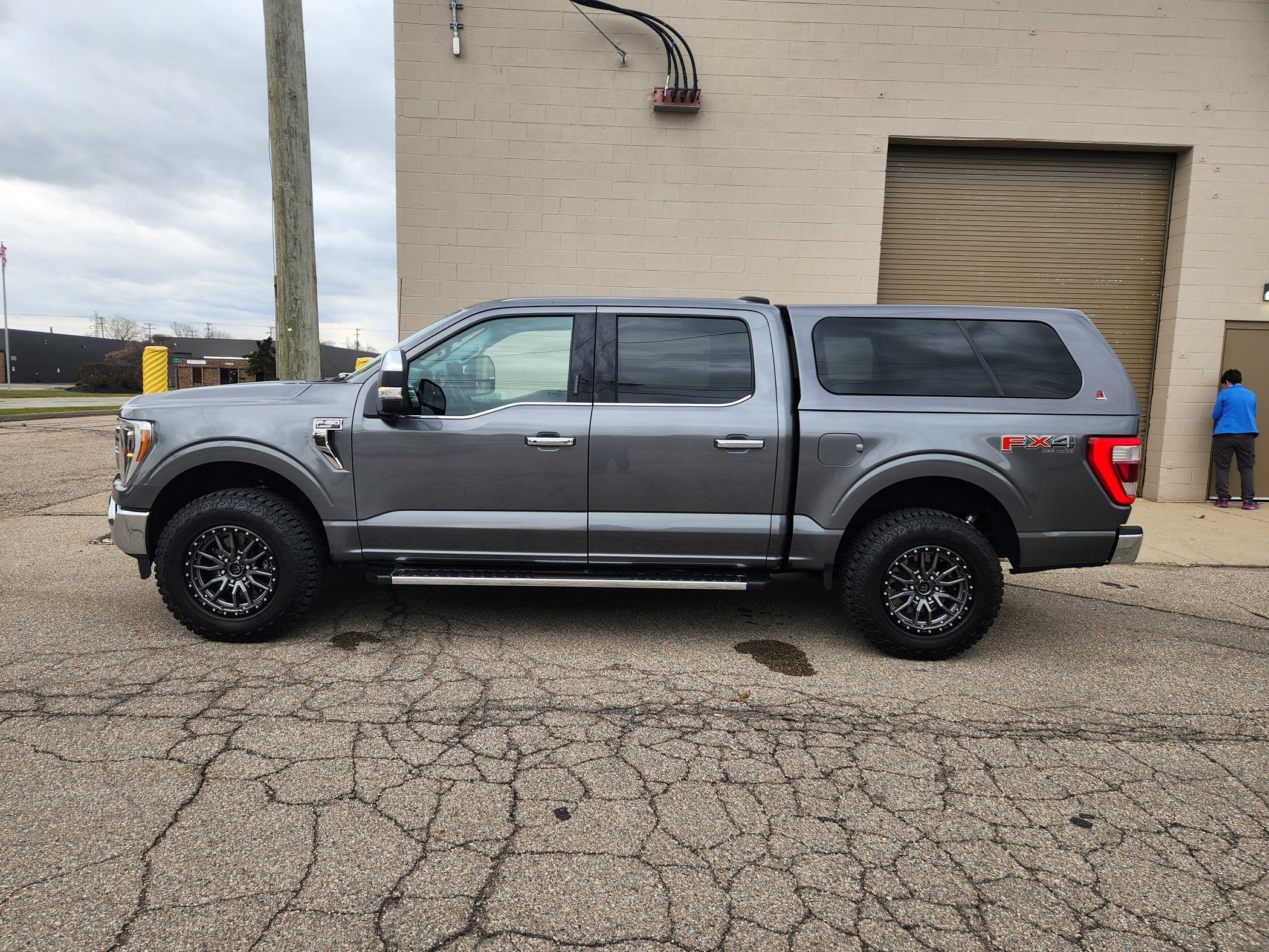 Looking for suggestions on new wheels for stock lariat in iconic silver ...