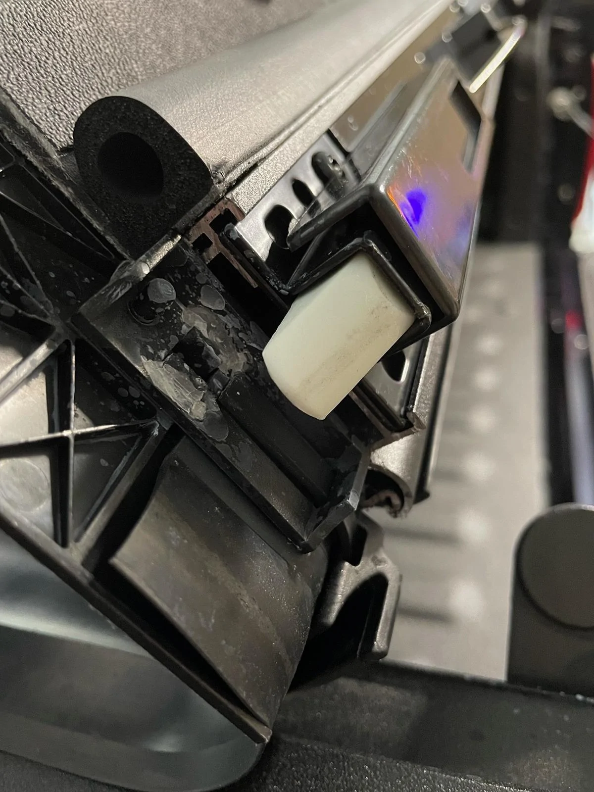 BAK Revolver X4S-T Quick Review: AVOID | Page 2 | F150gen14 -- 2021 ...