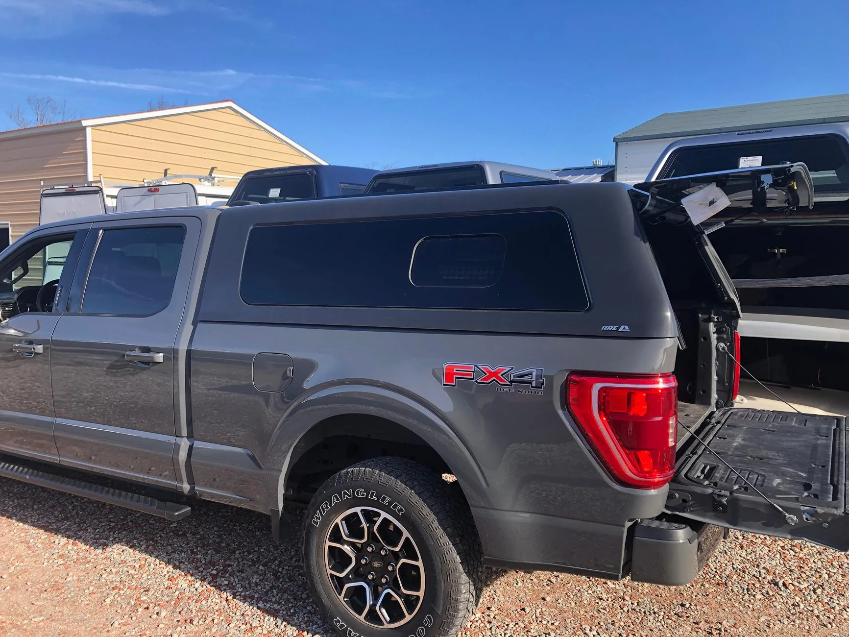 ARE CX REVO Truck Cap Questions and Highway Performance | F150gen14 ...