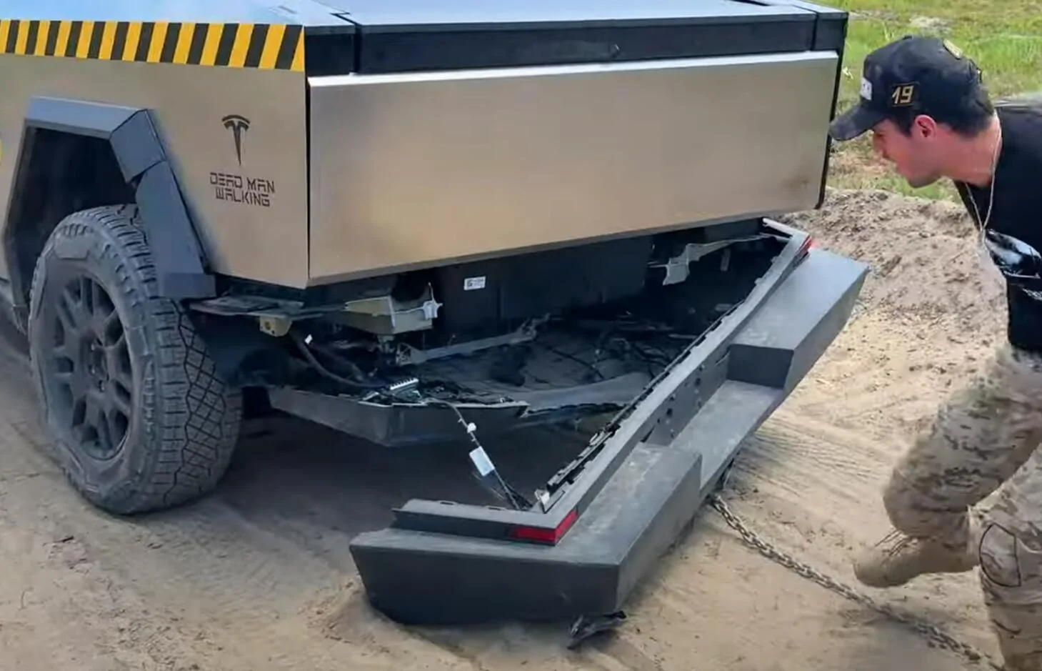 WhistlinDiesel's Cybertruck durability test (vs F-150) | F150gen14 ...