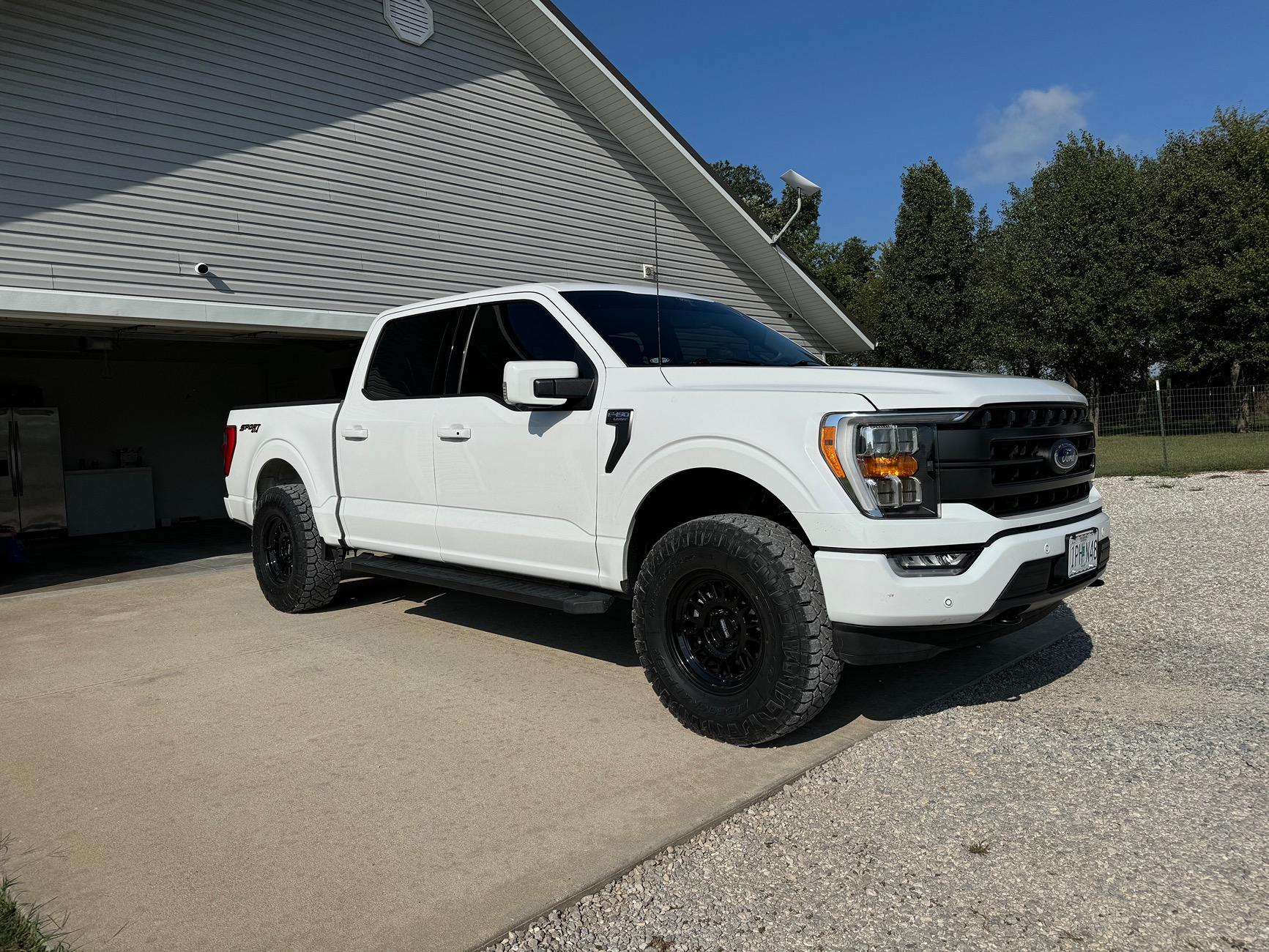 2021 Lariat Level/Rear Block Removal | F150gen14 -- 2021+ Ford F-150 ...