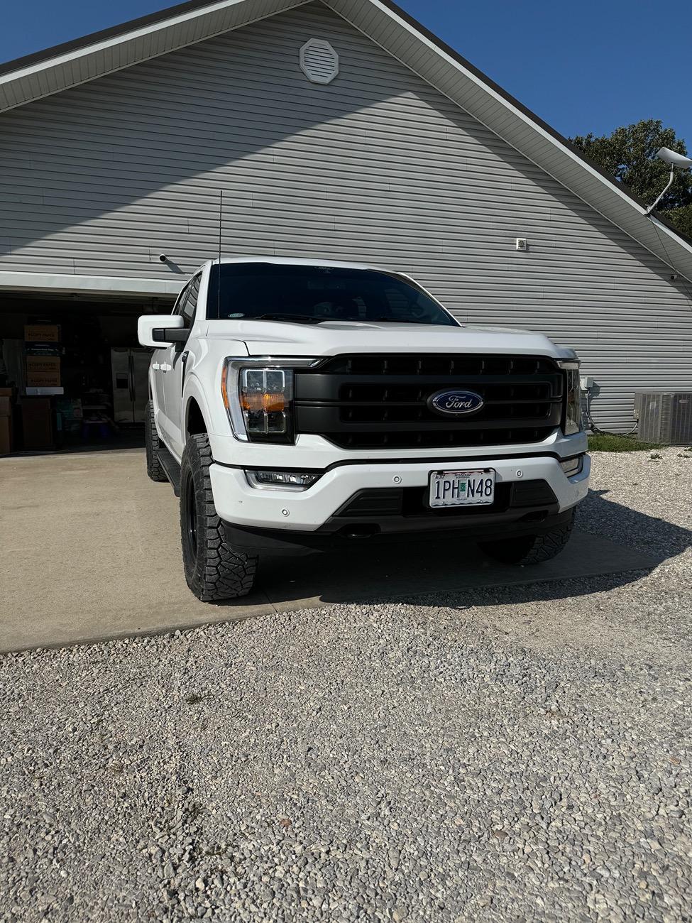 2021 Lariat Level/Rear Block Removal | F150gen14 -- 2021+ Ford F-150, Tremor, Raptor Forum (14th ...