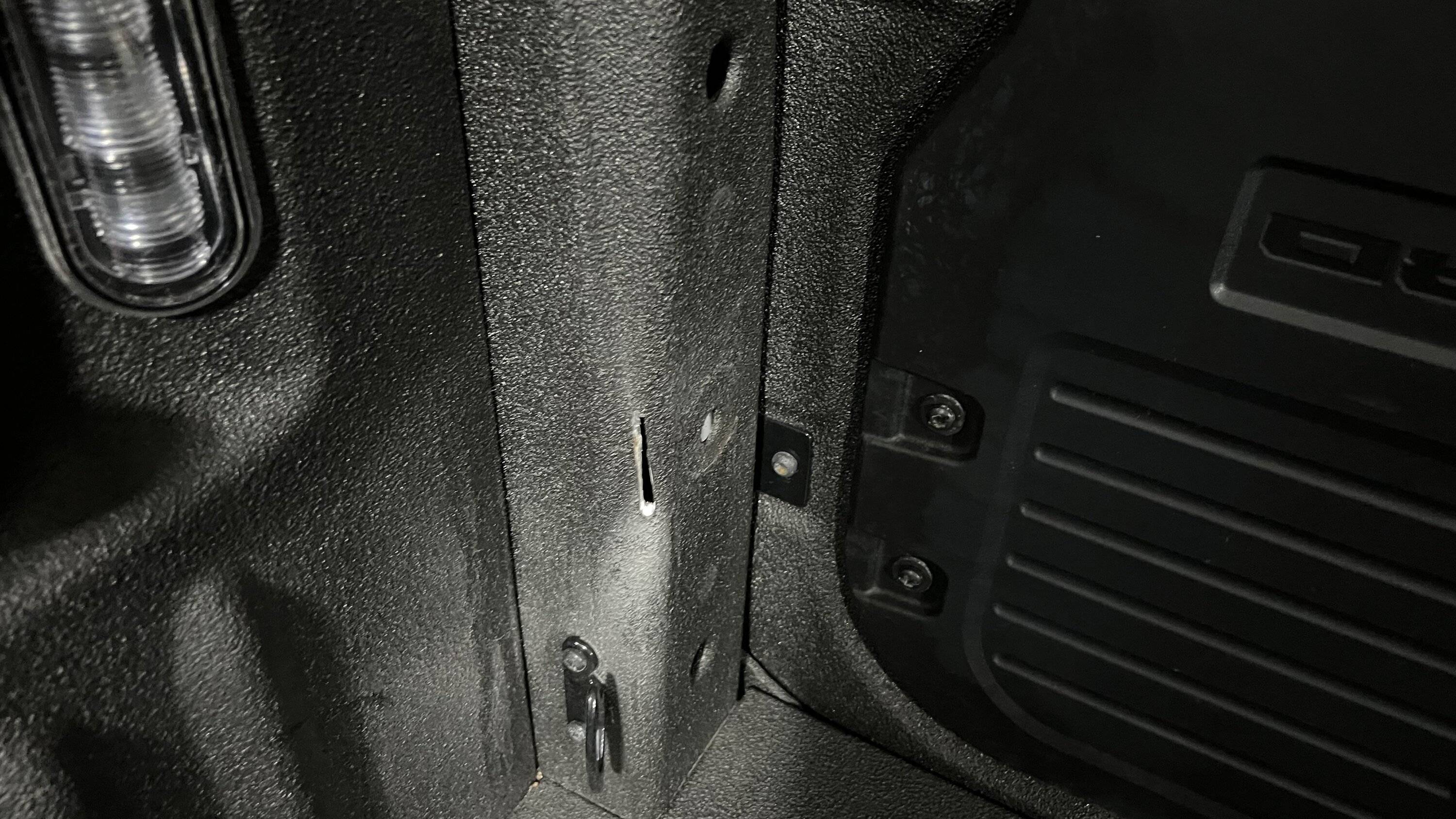 What are these cuts in the bed from and how can I repair it ...