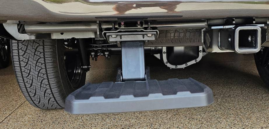 Retractable rear center step | Page 2 | F150gen14 -- 2021+ Ford F-150 ...