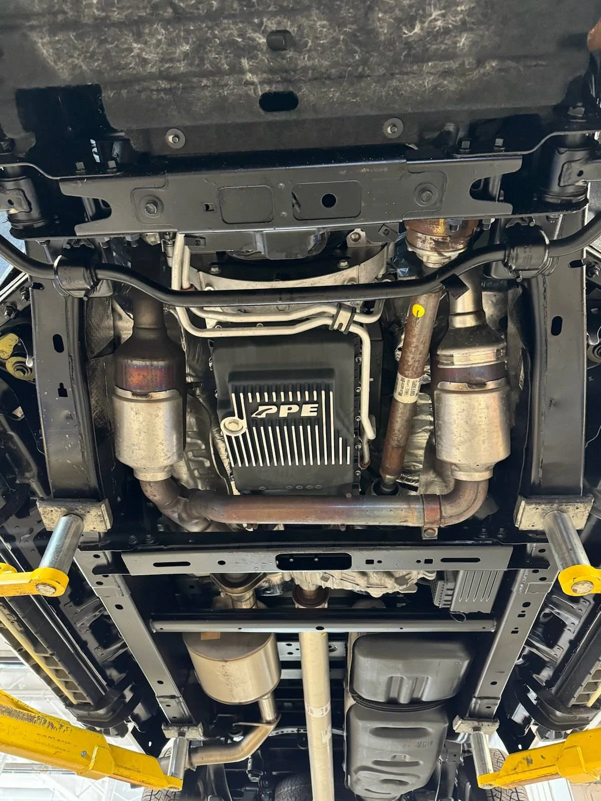 New 5.0L Transmission Pan and 9.75 Rear Diff Cover Installed ...