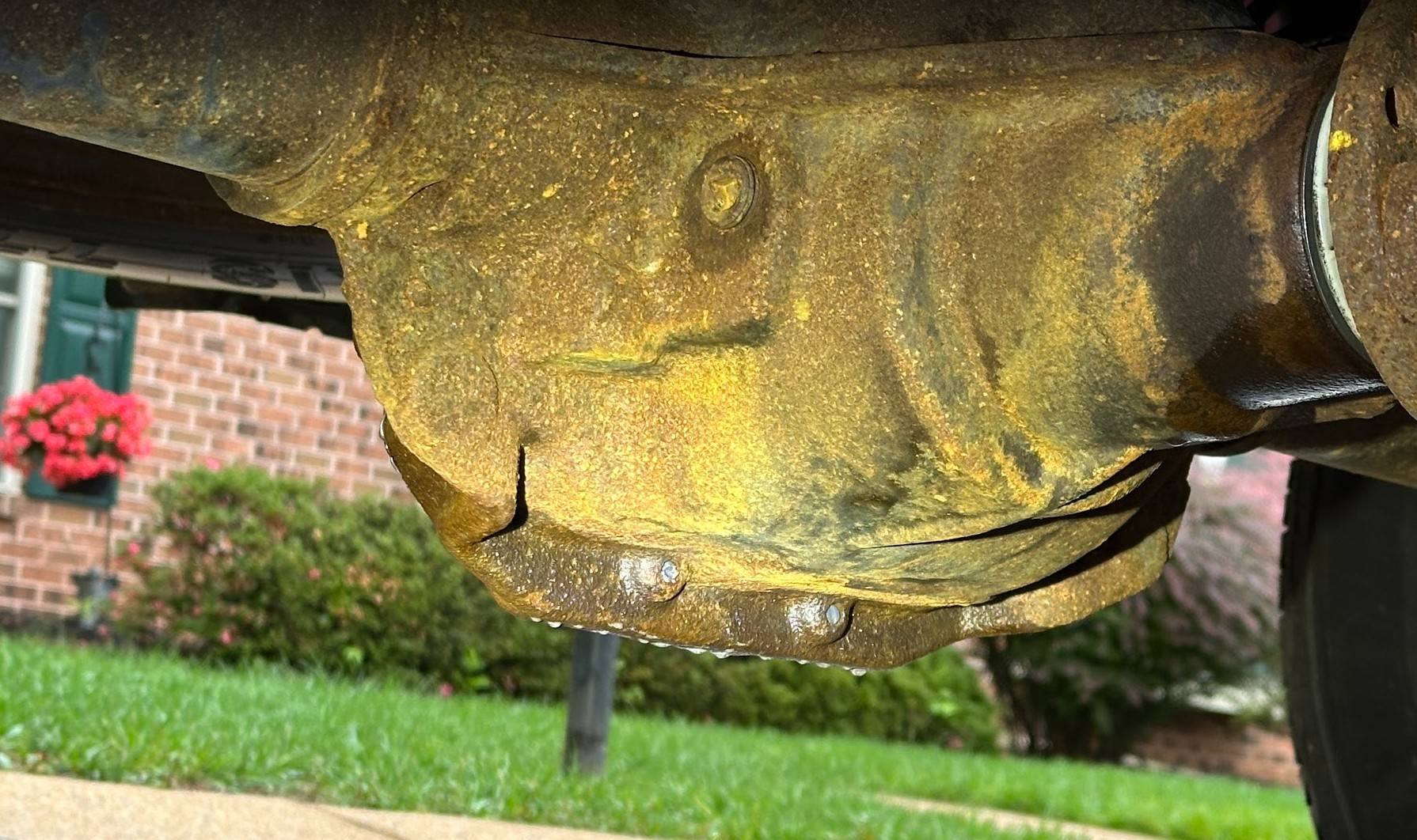 Rear diff/pinion seal leak | F150gen14 -- 2021+ Ford F-150, Tremor ...