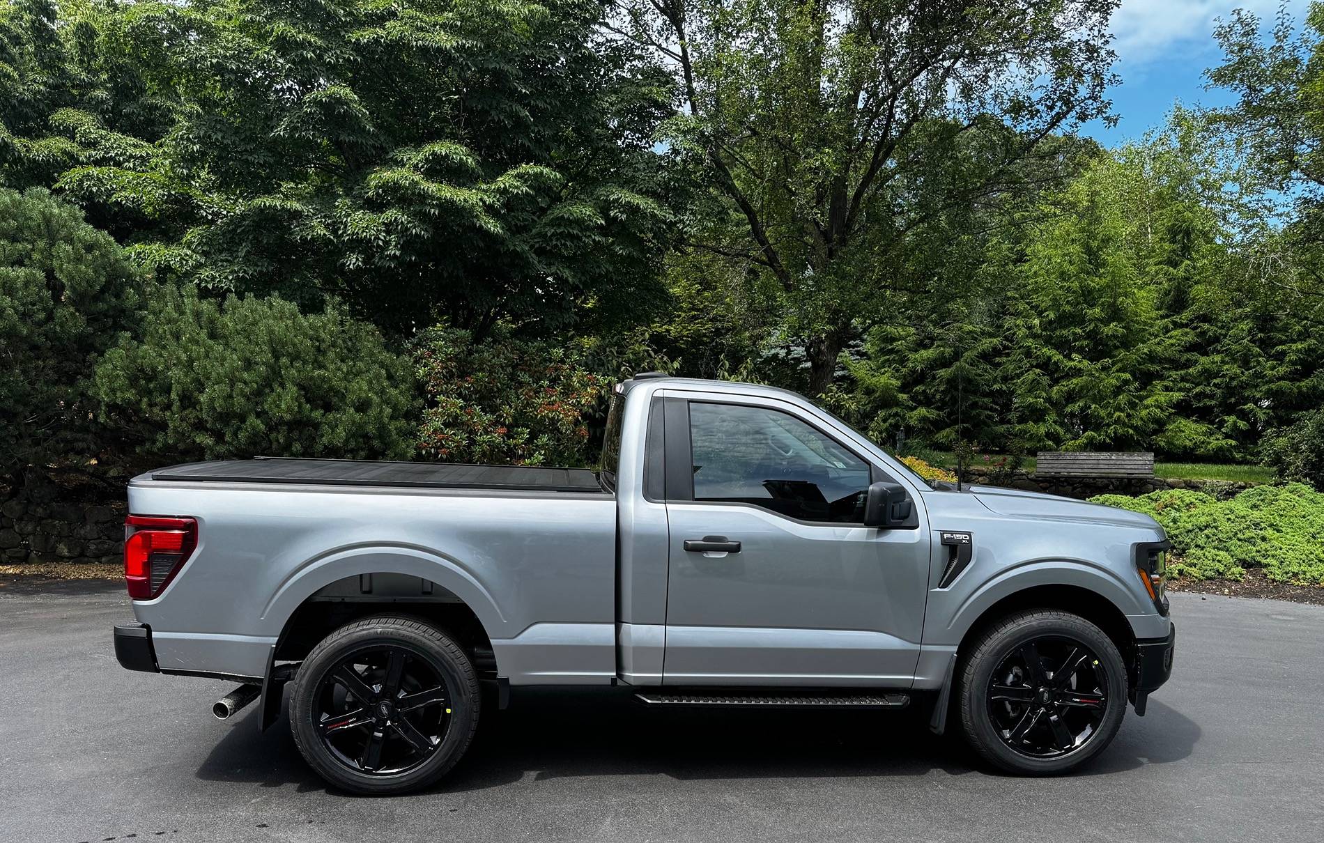 Installed 22" Inch Ford Performance wheels on my 2025 F150XL RCSB ...