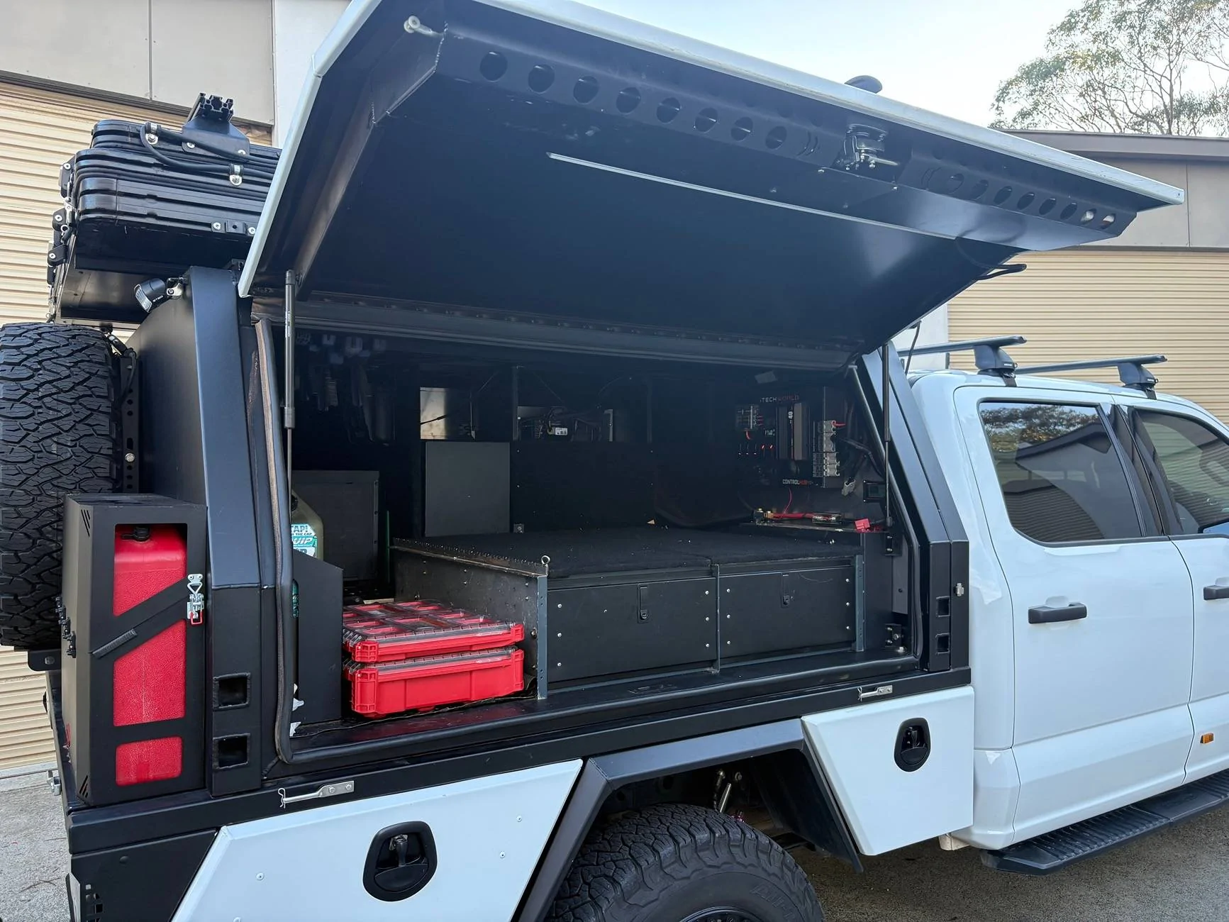 Australian Overland Touring Rig | F150gen14 -- 2021+ Ford F-150, Tremor ...