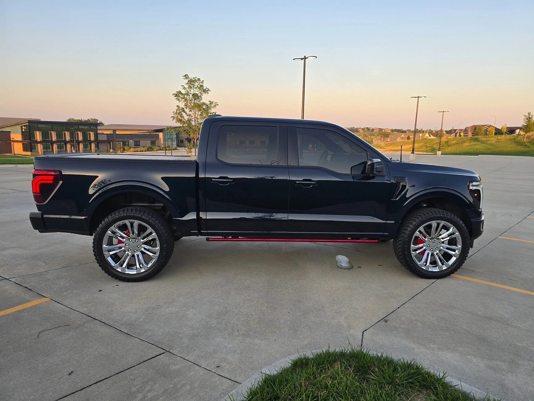 35s on leveled f150? | F150gen14 -- 2021+ Ford F-150, Tremor, Raptor ...