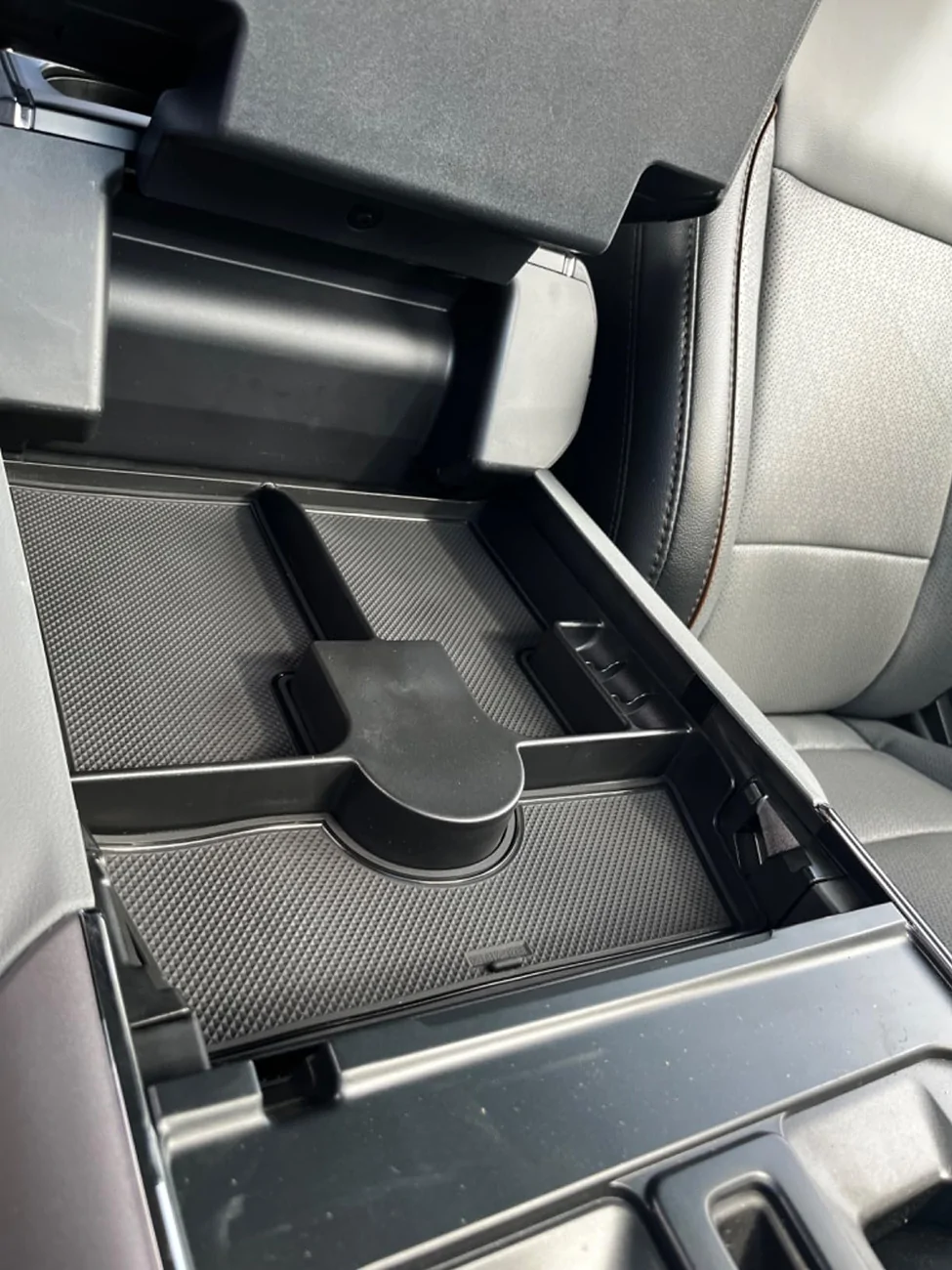 Center Console Tray Over Safe | F150gen14 -- 2021+ Ford F-150, Tremor ...