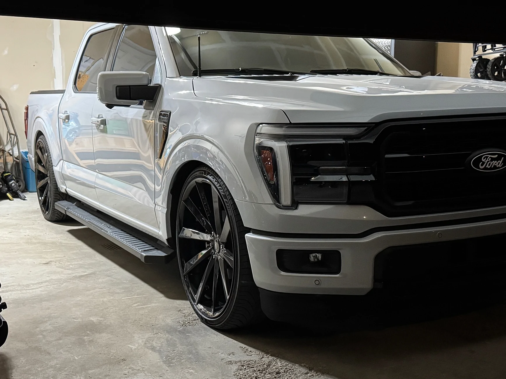 Lowered 2025 Lariat | Page 2 | F150gen14 -- 2021+ Ford F-150, Tremor ...