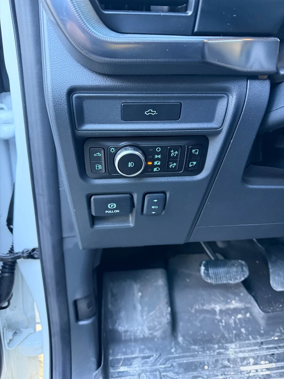Installed Interior tailgate release switch 2025 | F150gen14 -- 2021 ...