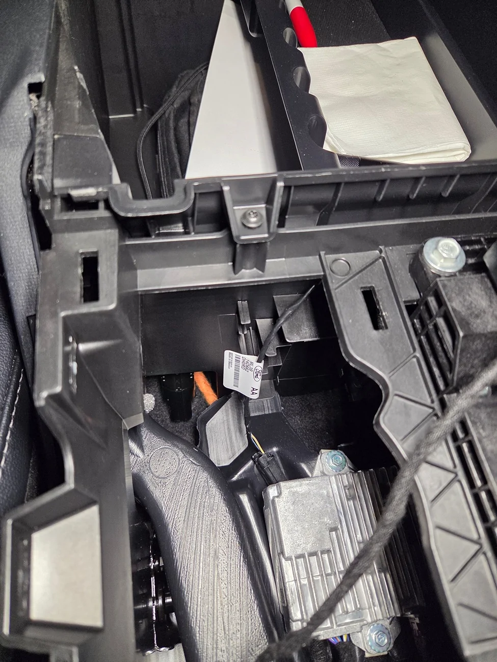 USB-c PD super fast charging ports added to center console. | F150gen14 ...