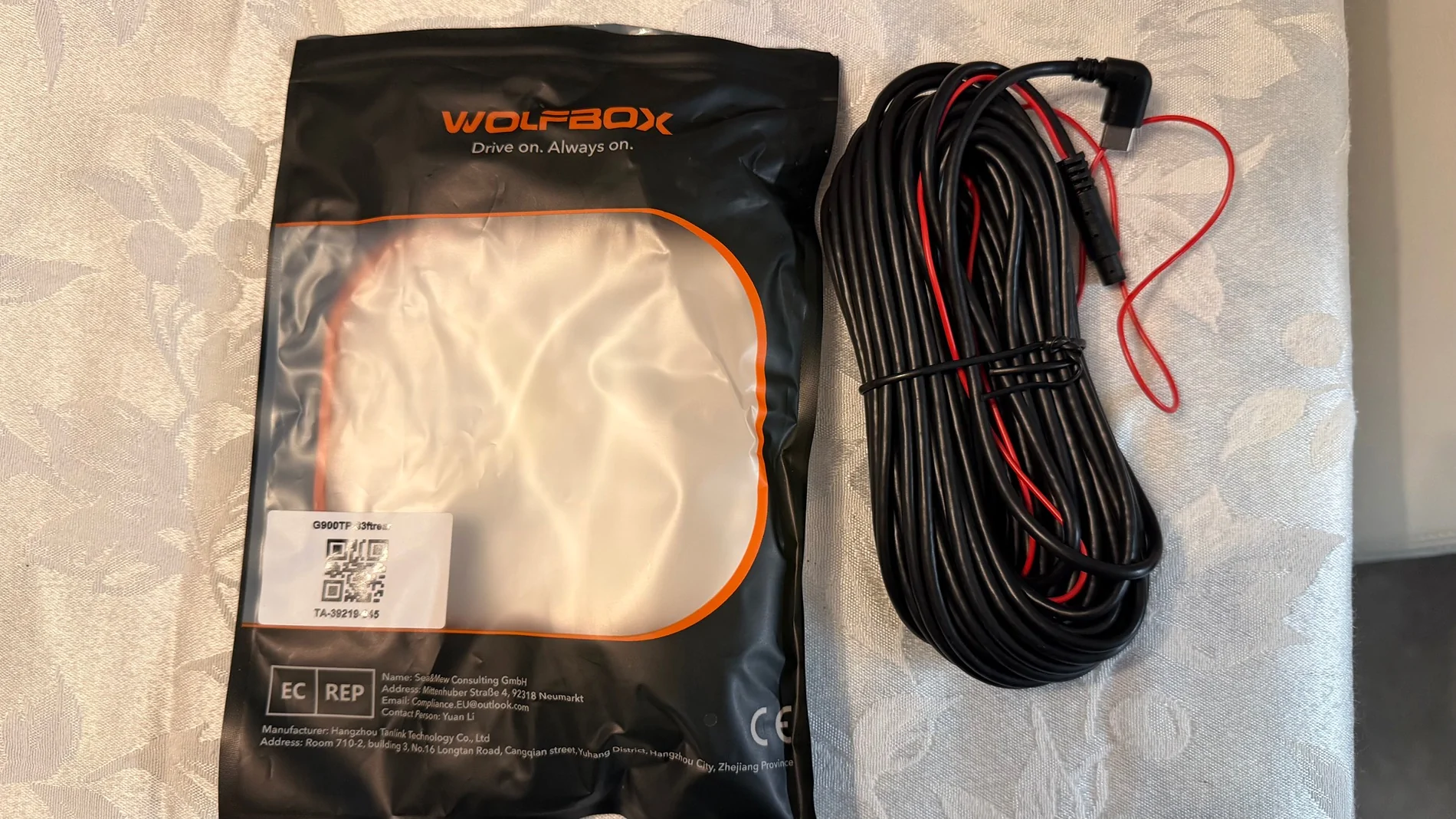 Wolfbox G900 Tri Pro rear view mirror dashcam - install & review ...