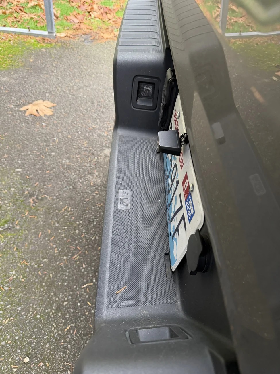 Wolfbox G900 Tri Pro rear view mirror dashcam - install & review ...