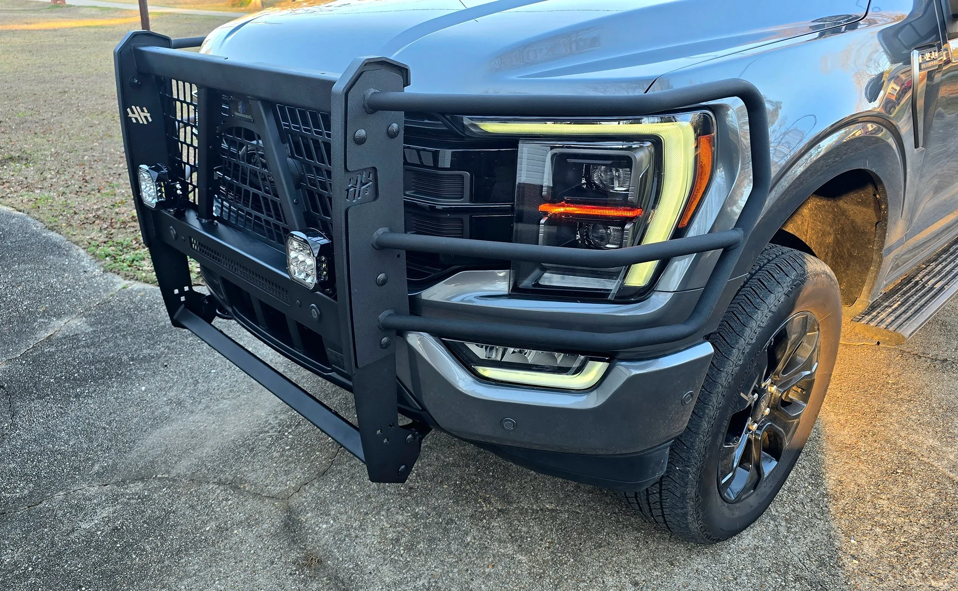 Hammerhead brushguard | F150gen14 -- 2021+ Ford F-150, Tremor, Raptor ...
