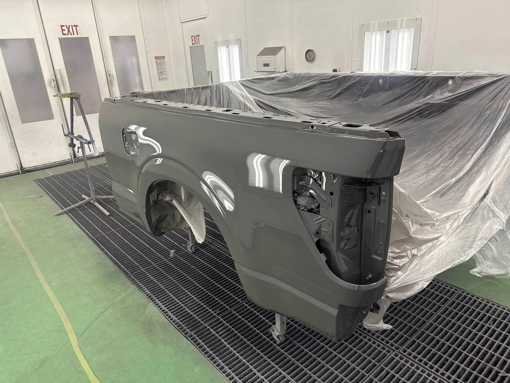 Truck without the Bed (photos) | F150gen14 -- 2021+ Ford F-150, Tremor ...