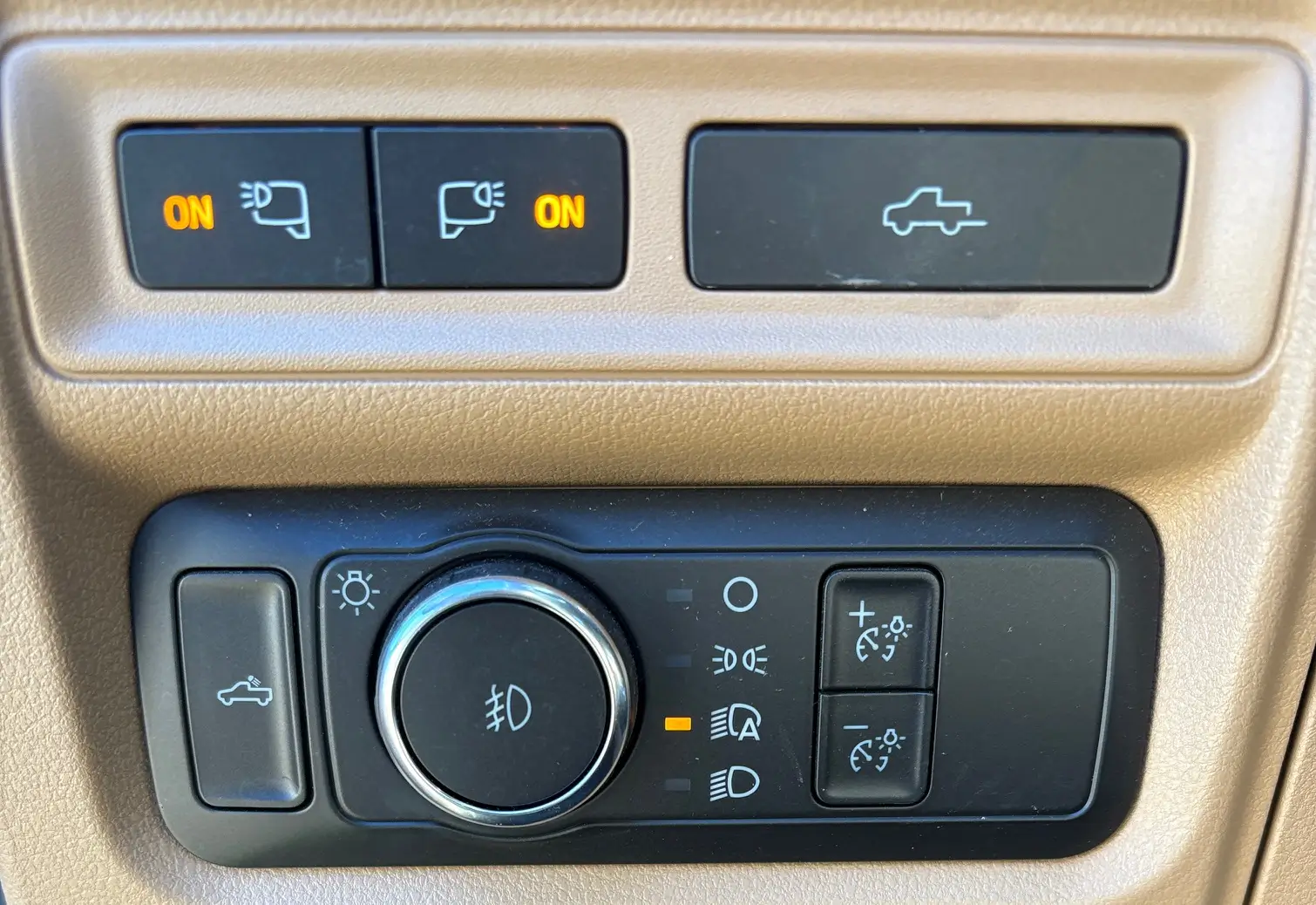 Tow Mirror Spotlight Switches | F150gen14 -- 2021+ Ford F-150, Tremor ...