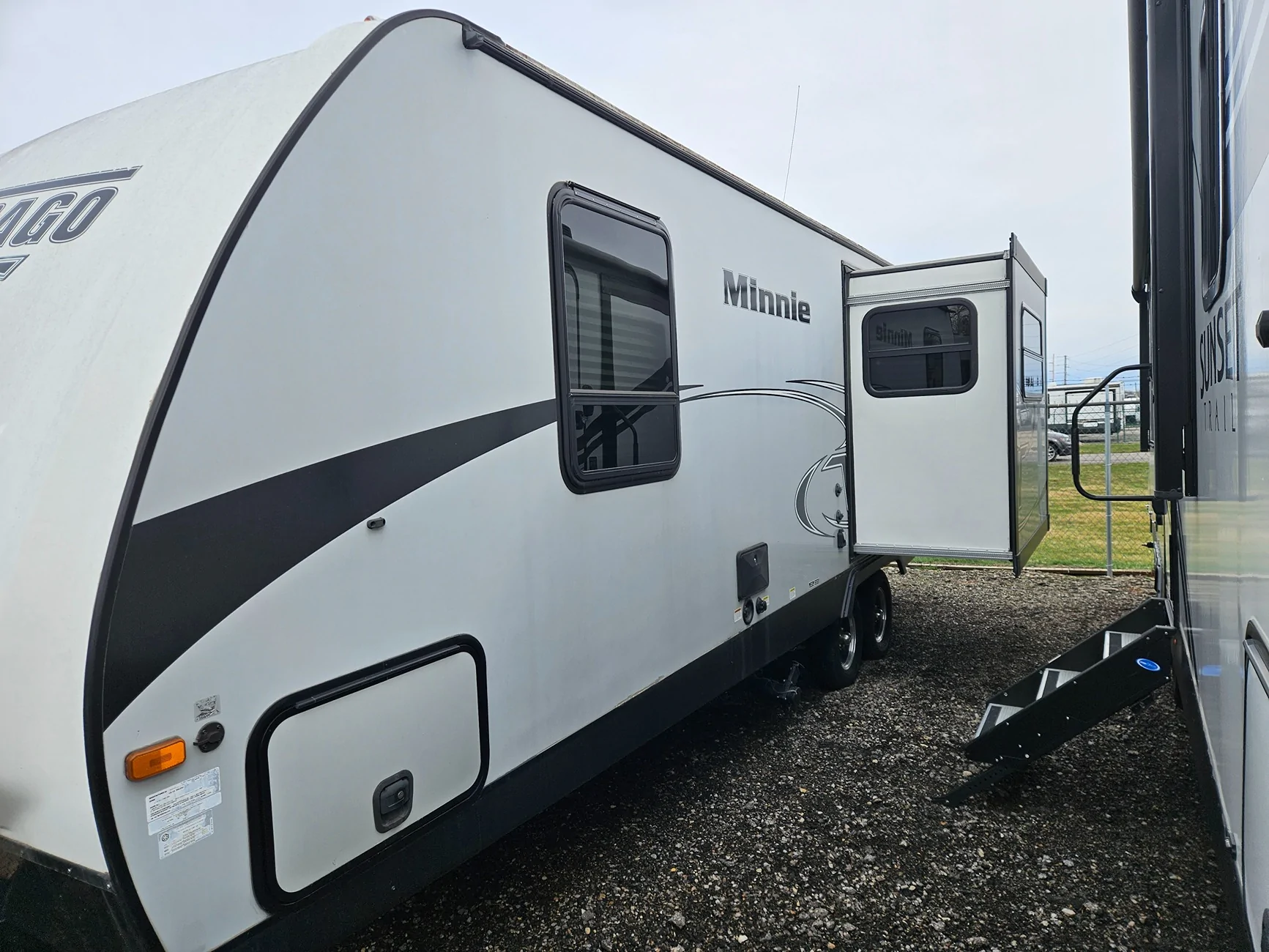 New Trailer - 2019 Winnebago 2500RL Minnie | F150gen14 -- 2021+ Ford F ...