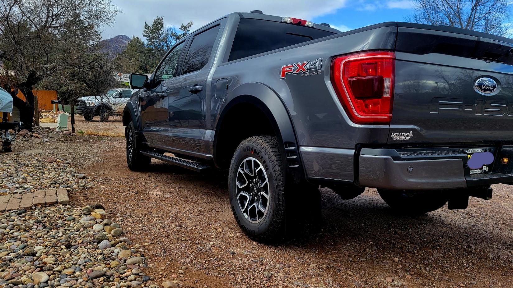 Fender Flares with Lane Keep Assist | F150gen14 -- 2021+ Ford F-150 ...