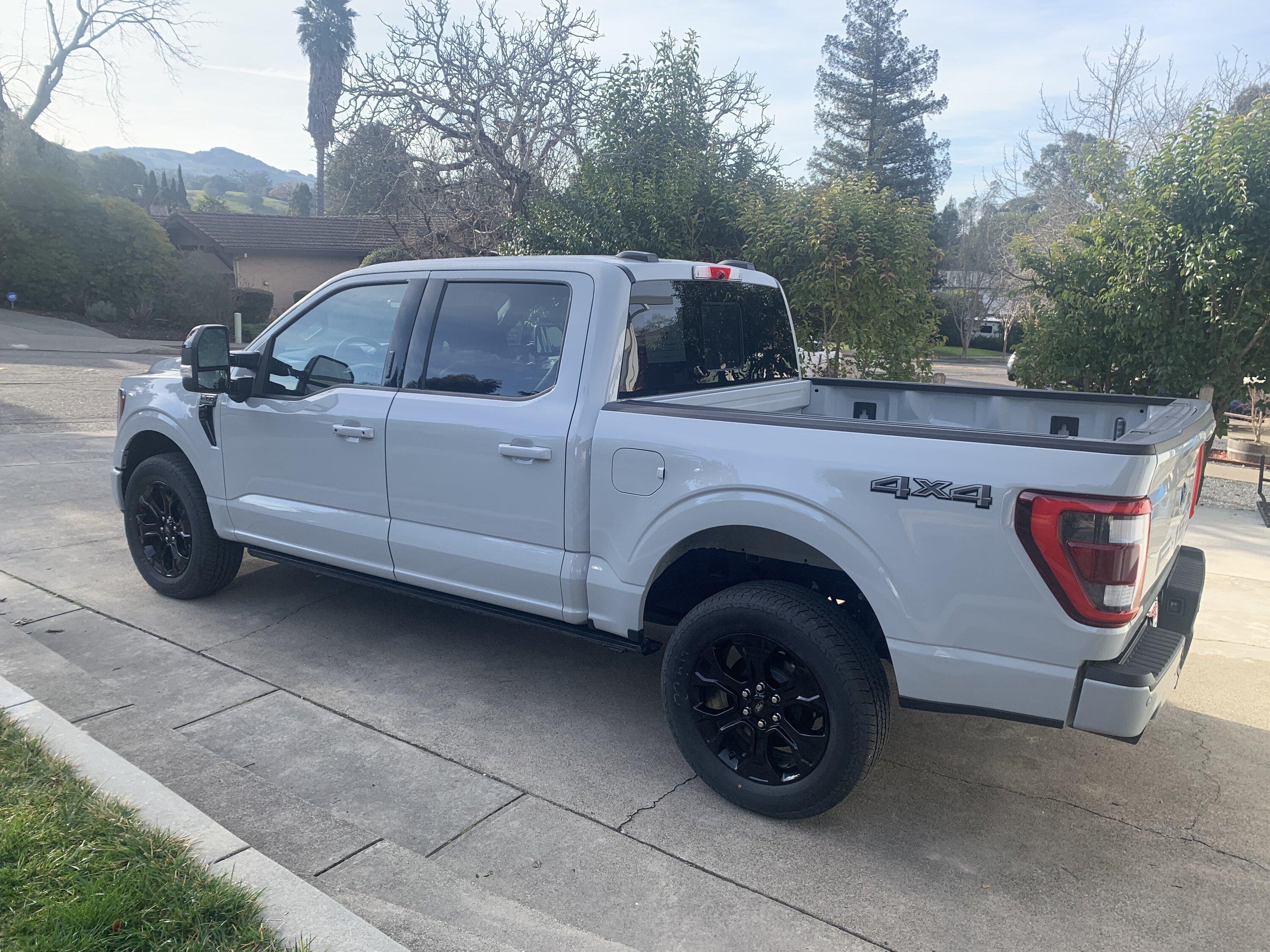 BAP Avalanche Gray 2023 F-150 Supercrew Lariat | F150gen14 -- 2021 ...