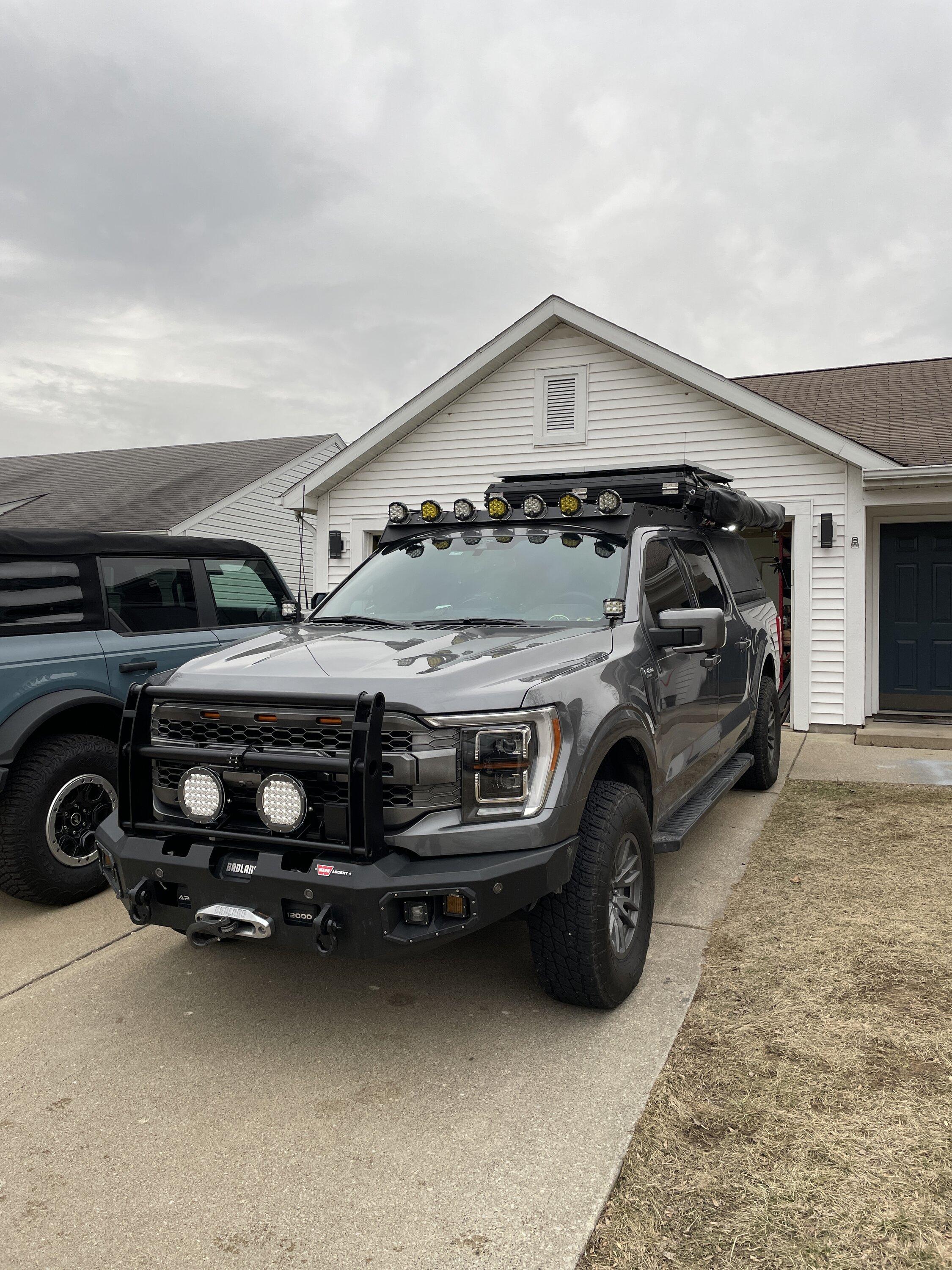 Indiana - Rhino Racks, Bushwacker Fender Flares, Assorted Overland ...