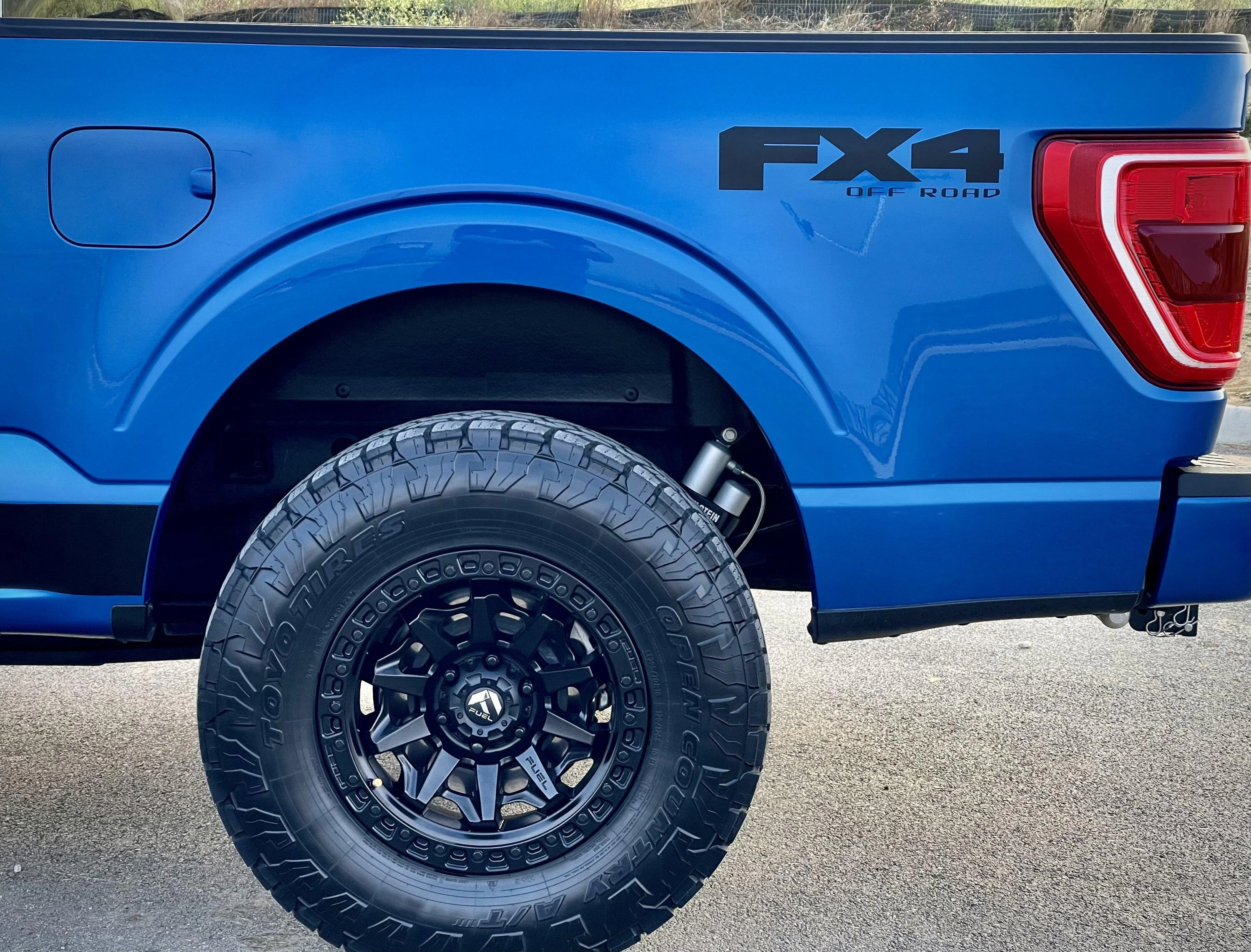 2021-2023 F-150 Ford Performance Leveling Kit (by Bilstein) is released ...