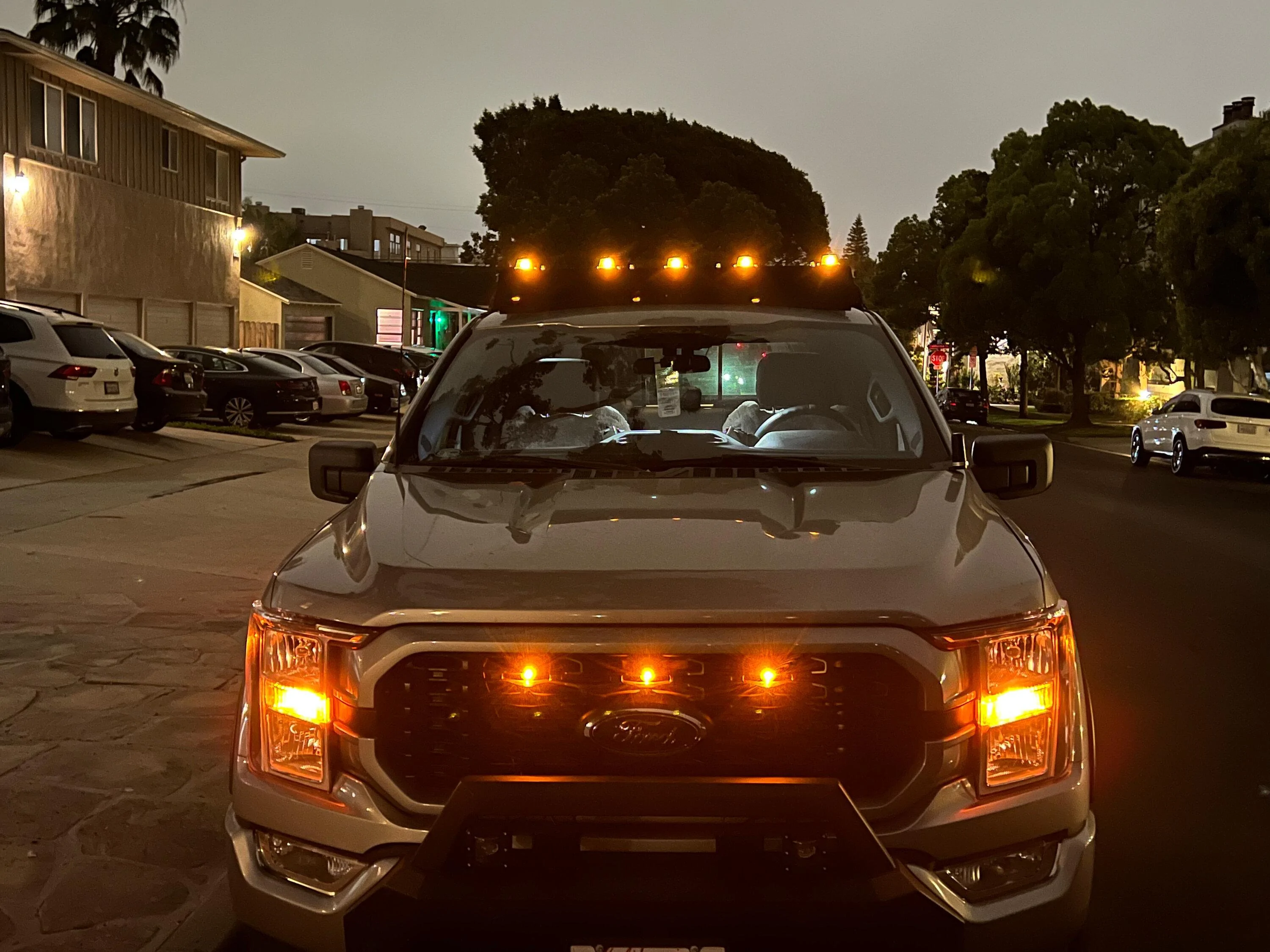 Installed: Leer 180 Bed Cap, Rhino Rack Roof Rack, Clearance Lights ...