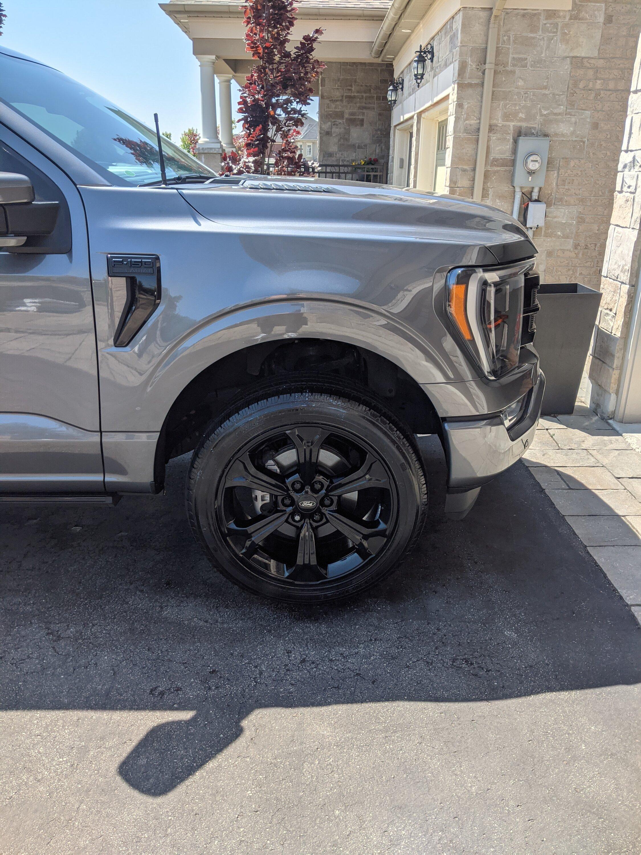 22" oem stealth package wheels | F150gen14 -- 2021+ Ford F-150, Tremor ...