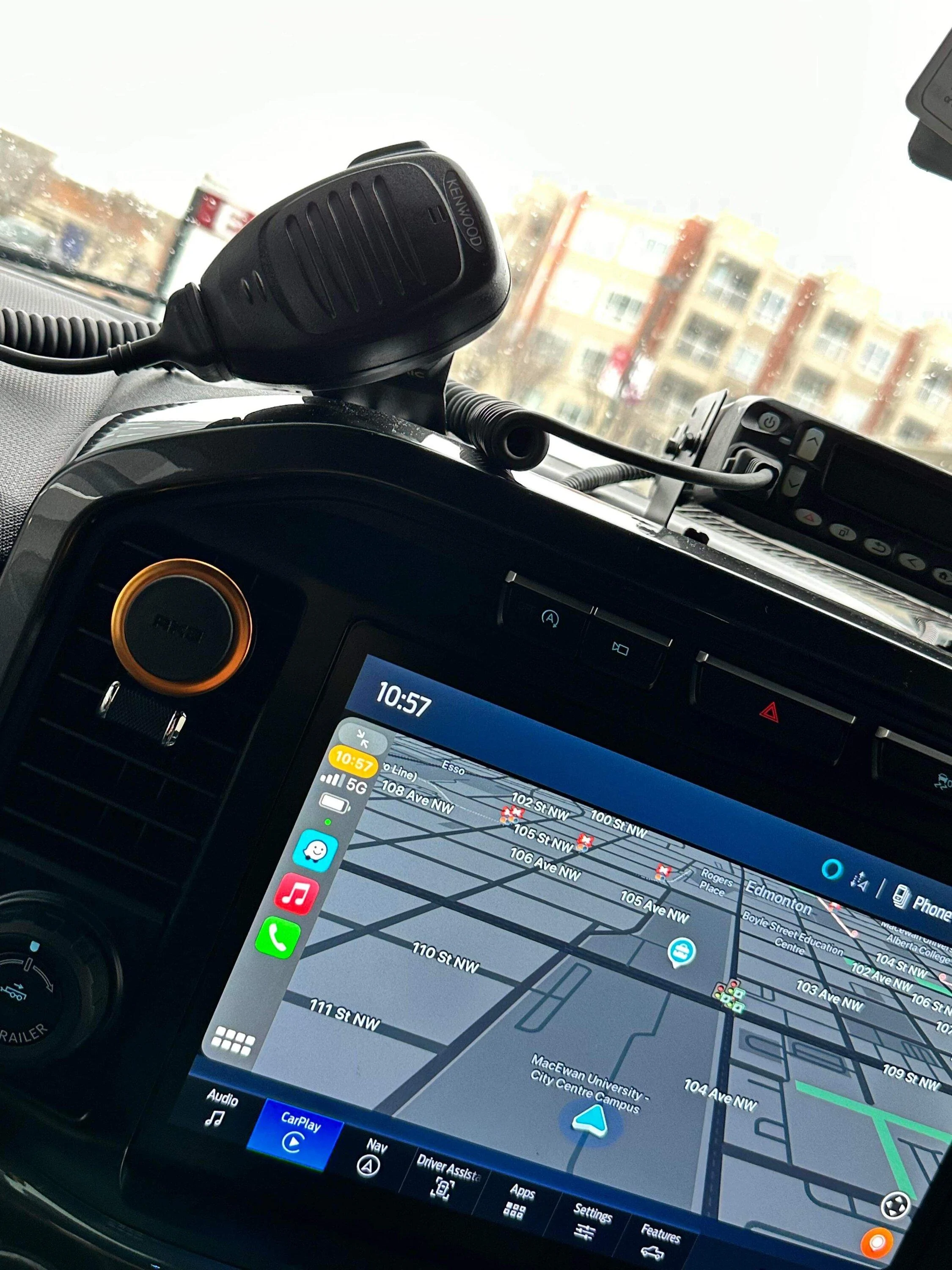 Builtright Pro Dash Mount & Hardwired 12v and USB | Page 4 | F150gen14 ...